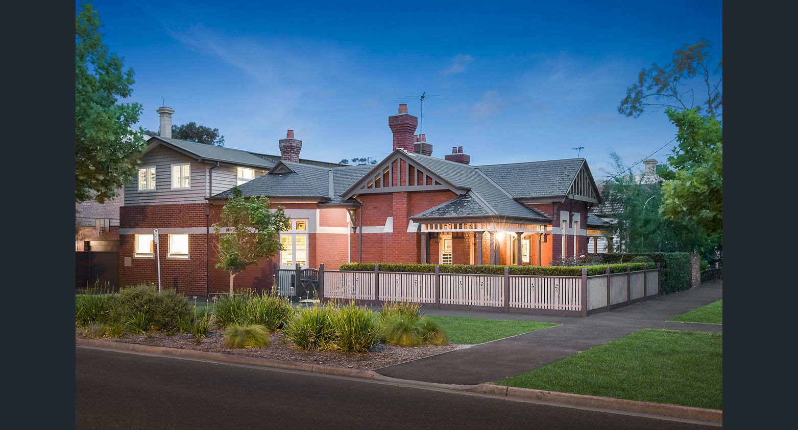 Edwardian Brick Home - Lewis Grant Builders